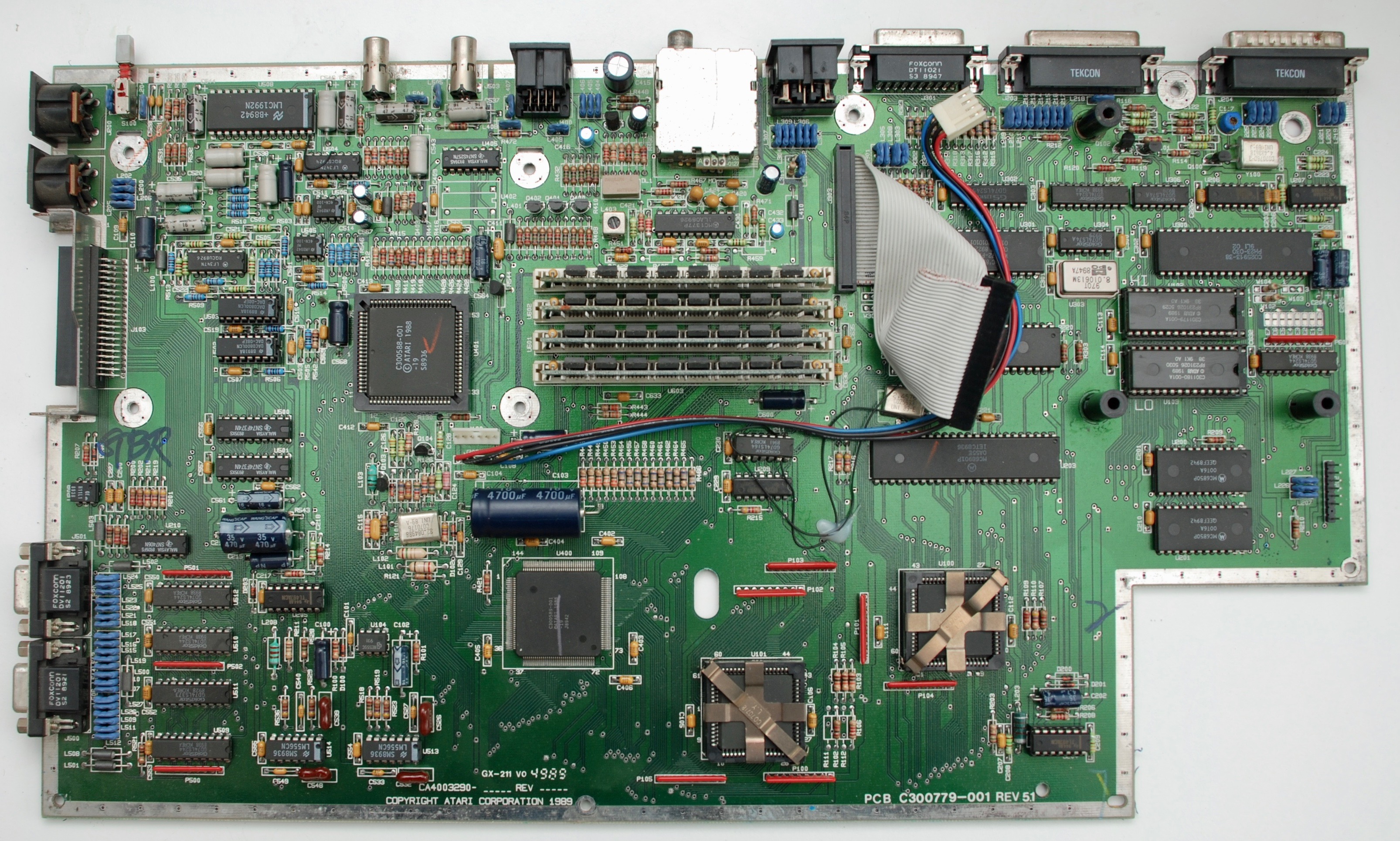 Atari 1040 STE - Old Crap Vintage Computing