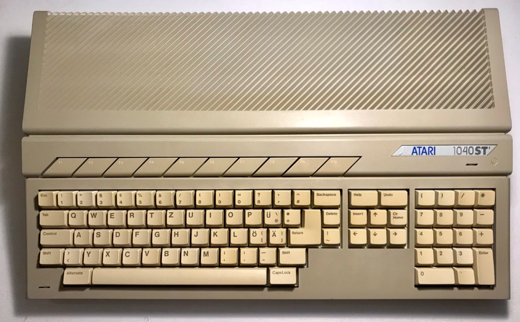 Atari 1040 STE - Old Crap Vintage Computing