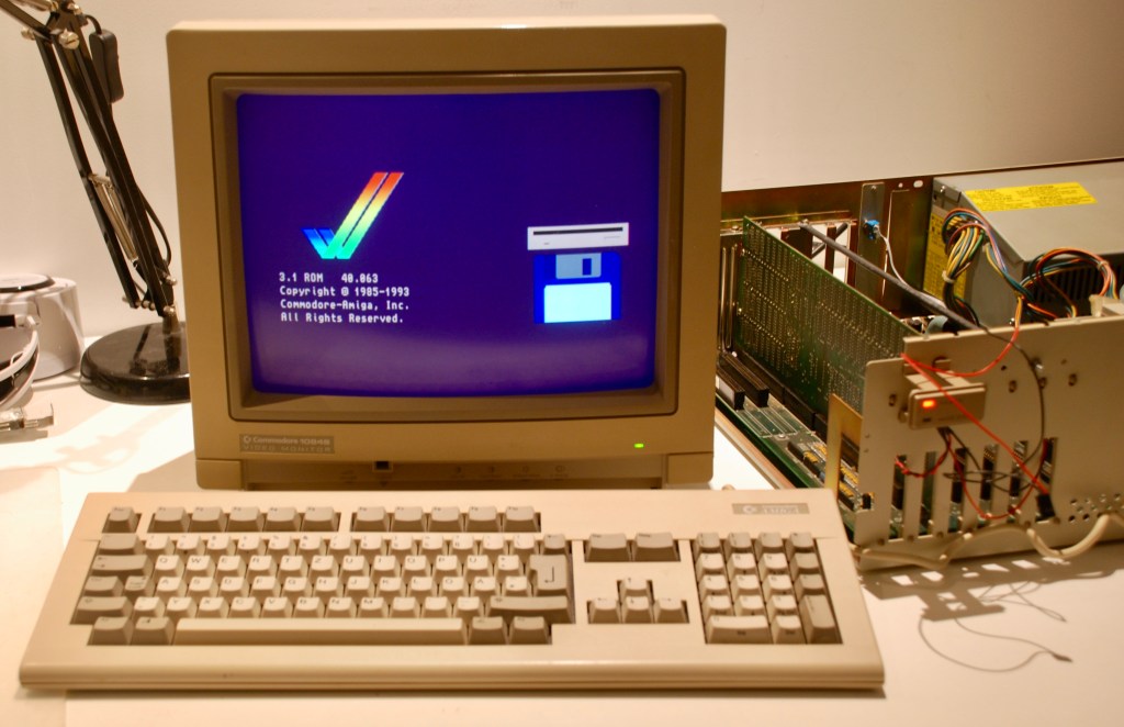 Commodore 1084S-D1 - Old Crap Vintage Computing