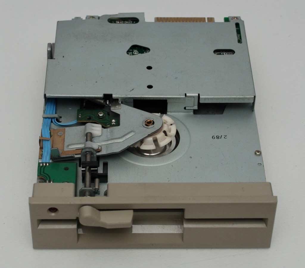 Commodore PC 20-III - Old Crap Vintage Computing