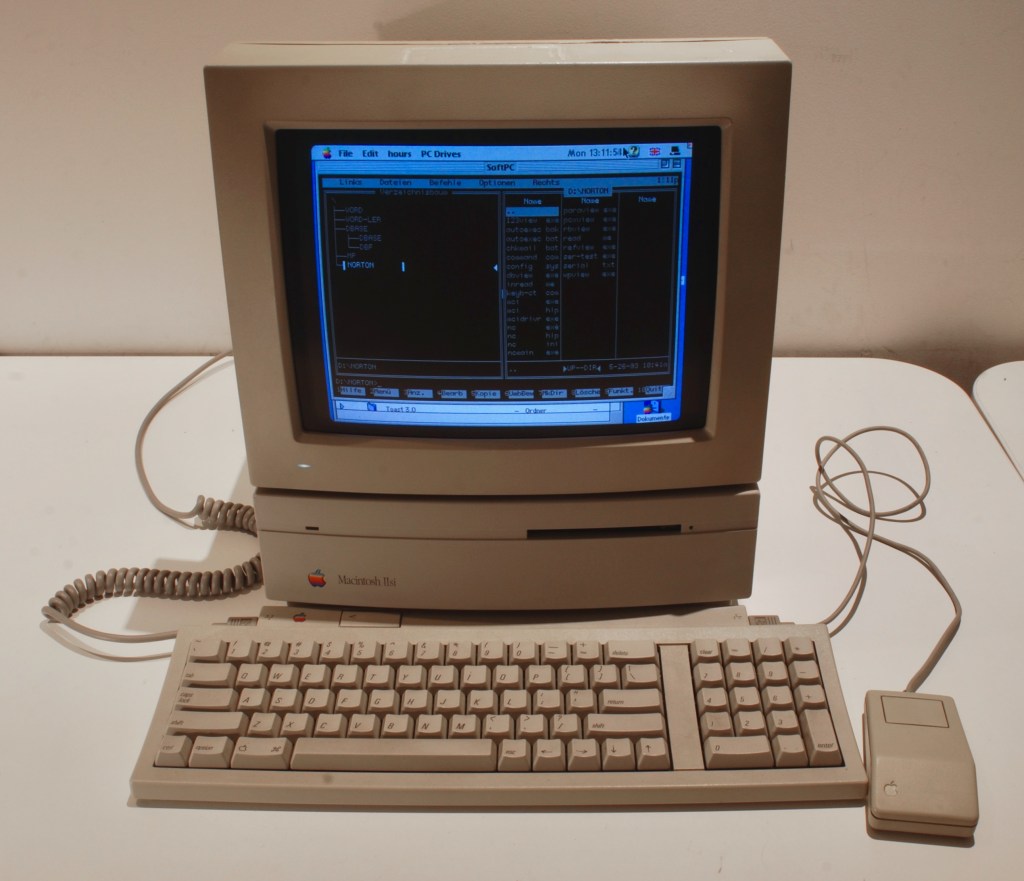 Macintosh IIsi - Old Crap Vintage Computing