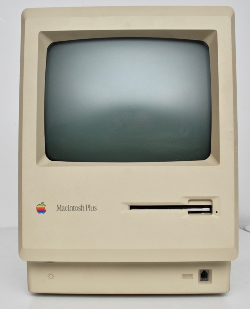 Macintosh Plus - Old Crap Vintage Computing