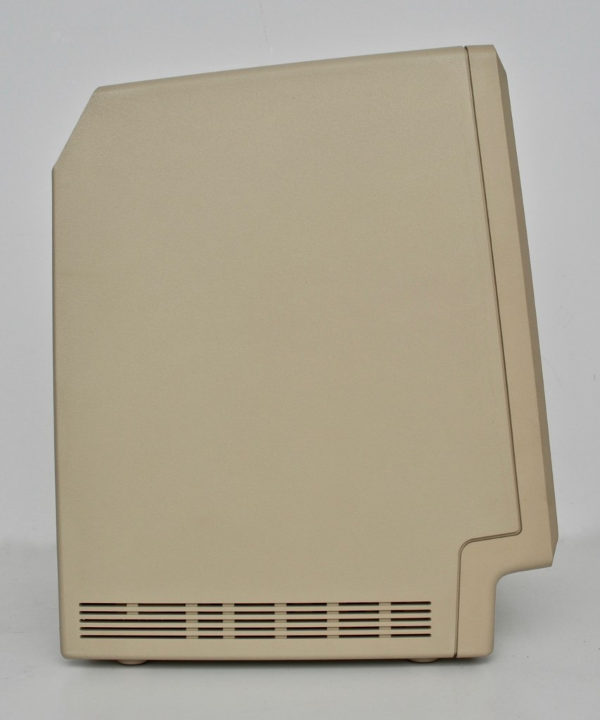 Macintosh Plus - Old Crap Vintage Computing