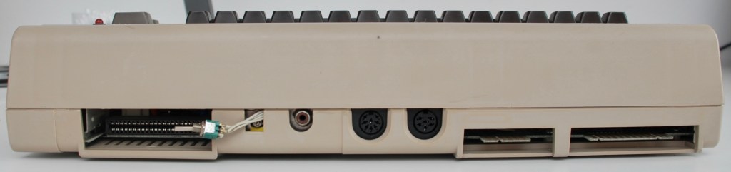 Commodore C64 - Old Crap Vintage Computing