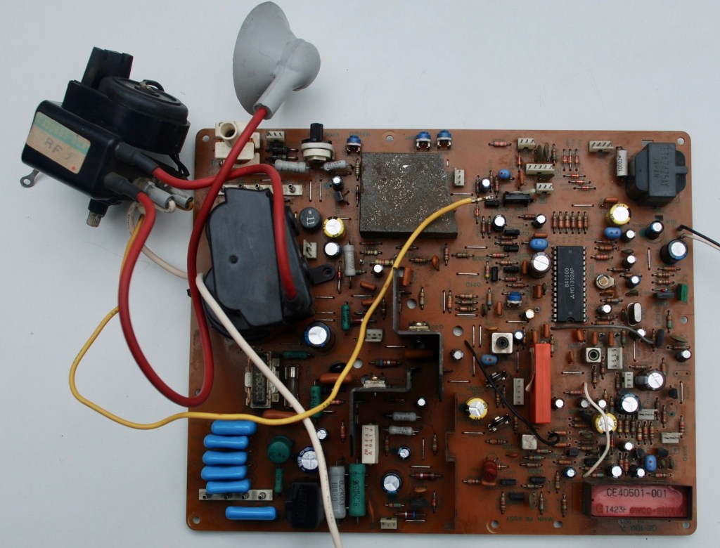 Commodore 1701 - Old Crap Vintage Computing