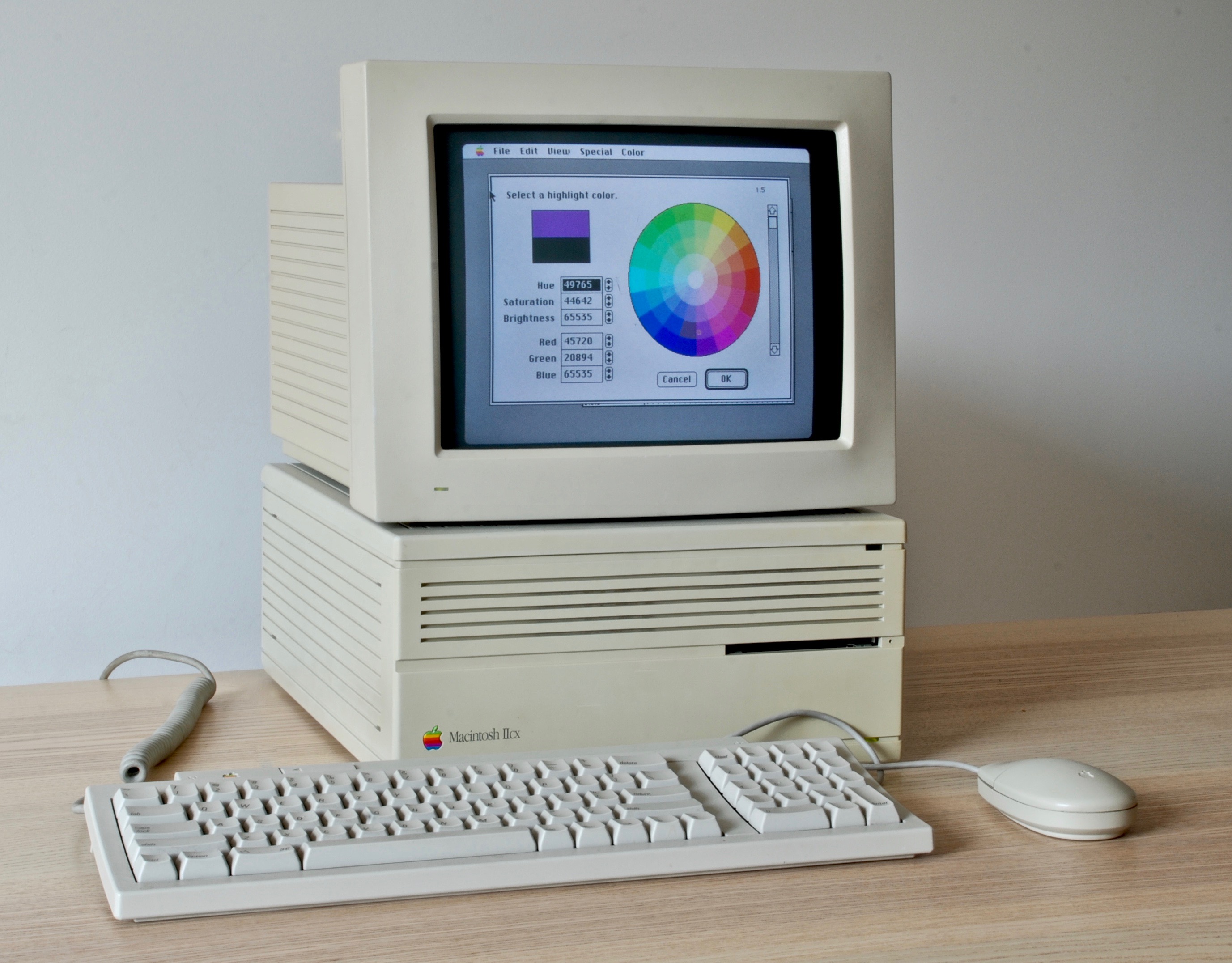 Macintosh IIcx - Old Crap Vintage Computing