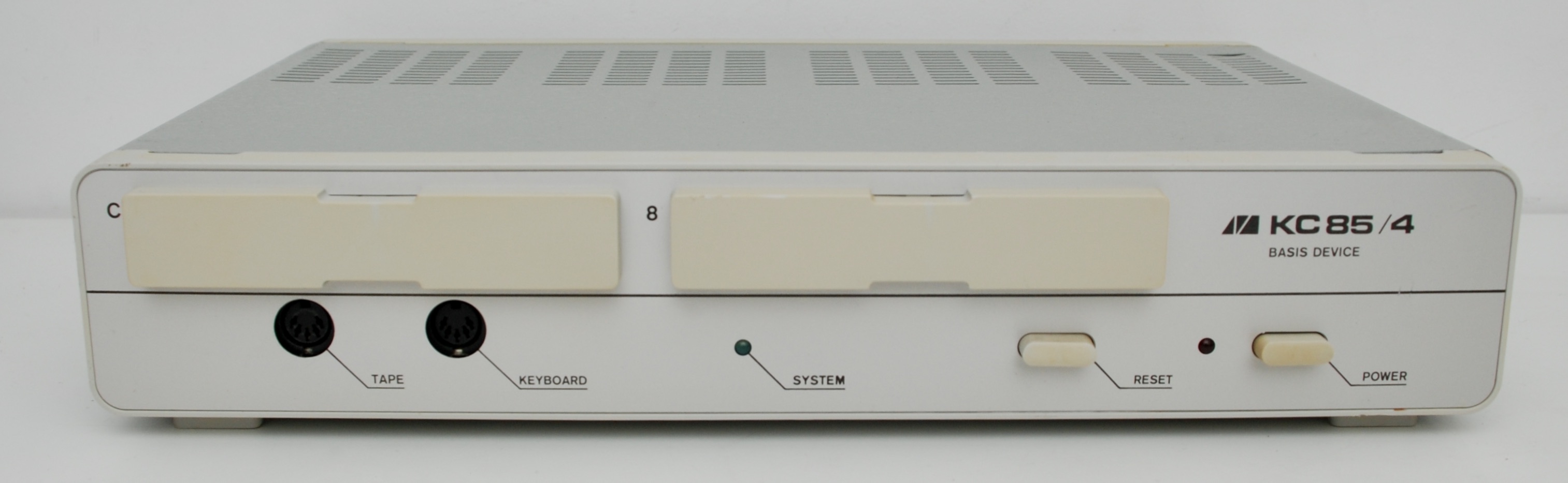 Robotron KC85/4 - Old Crap Vintage Computing