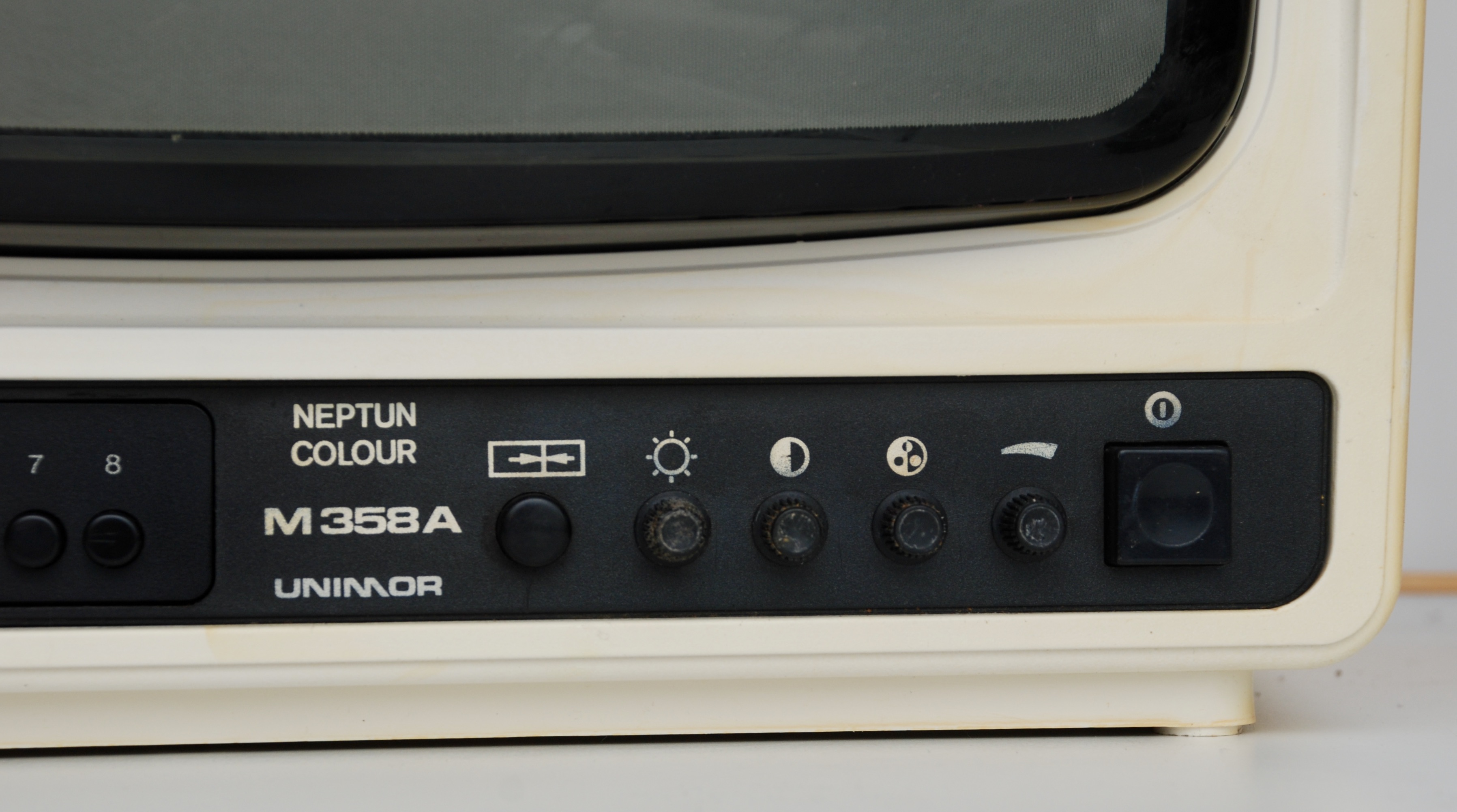 Neptun M358A Monitor - Old Crap Vintage Computing