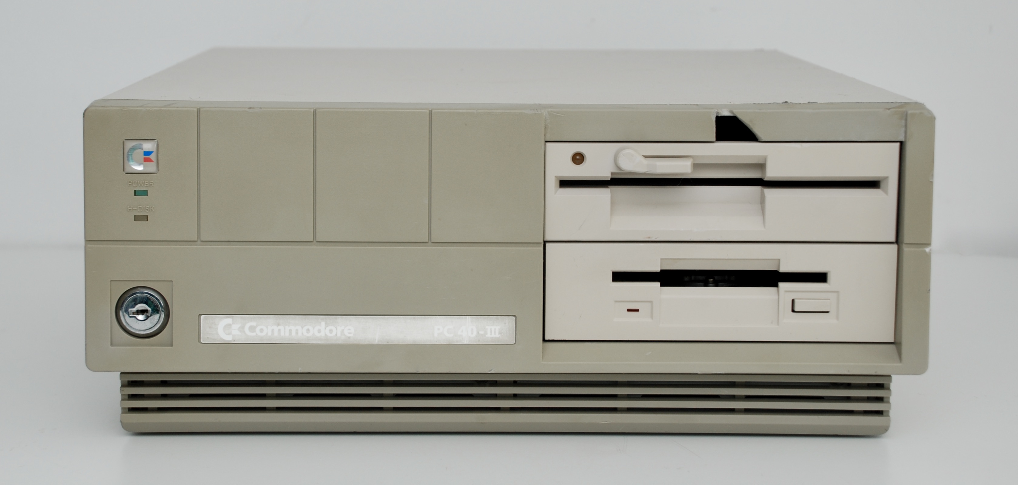 Commodore PC 40-III - Old Crap Vintage Computing