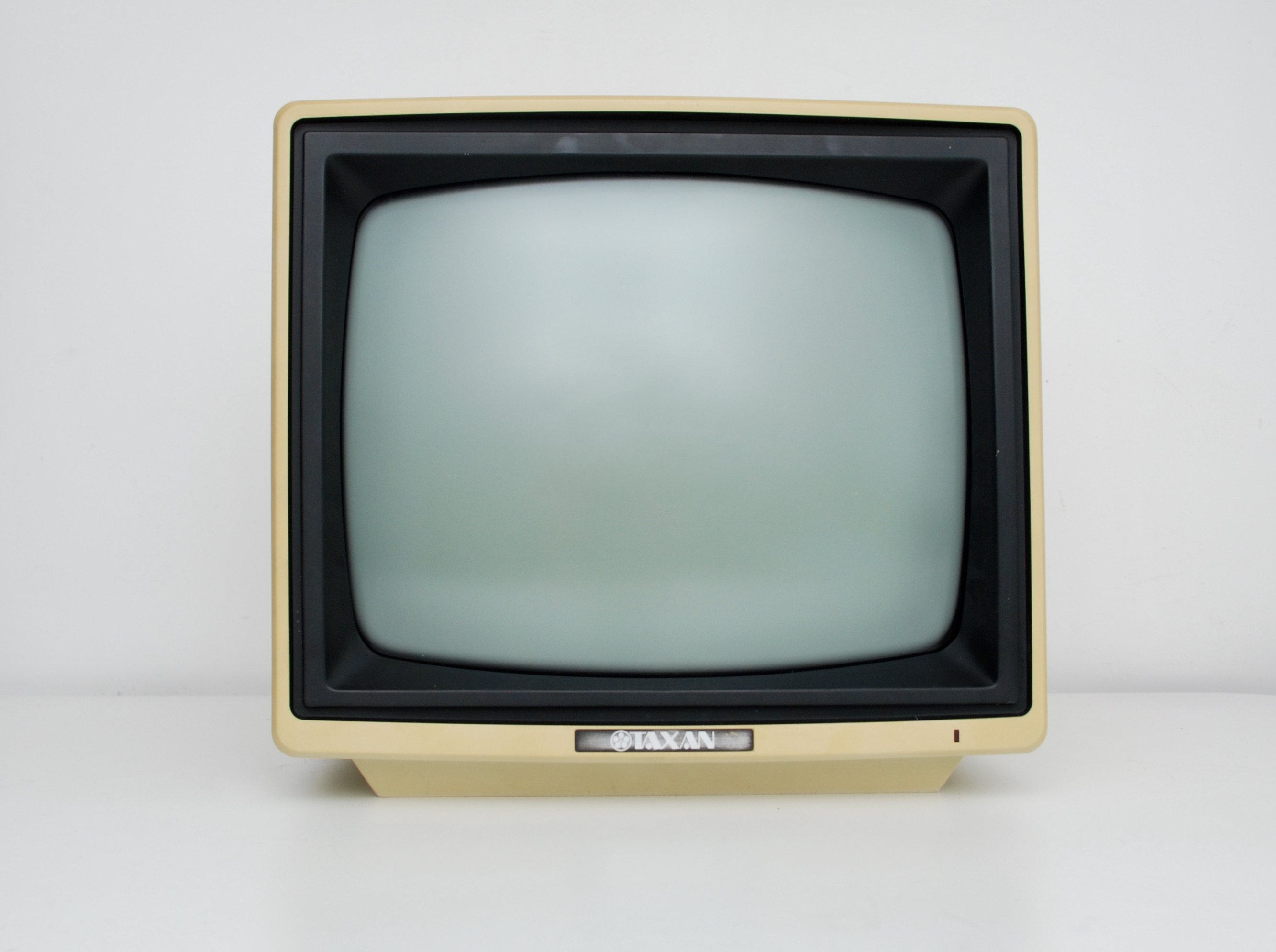 Taxan KG-12N Monitor - Old Crap Vintage Computing