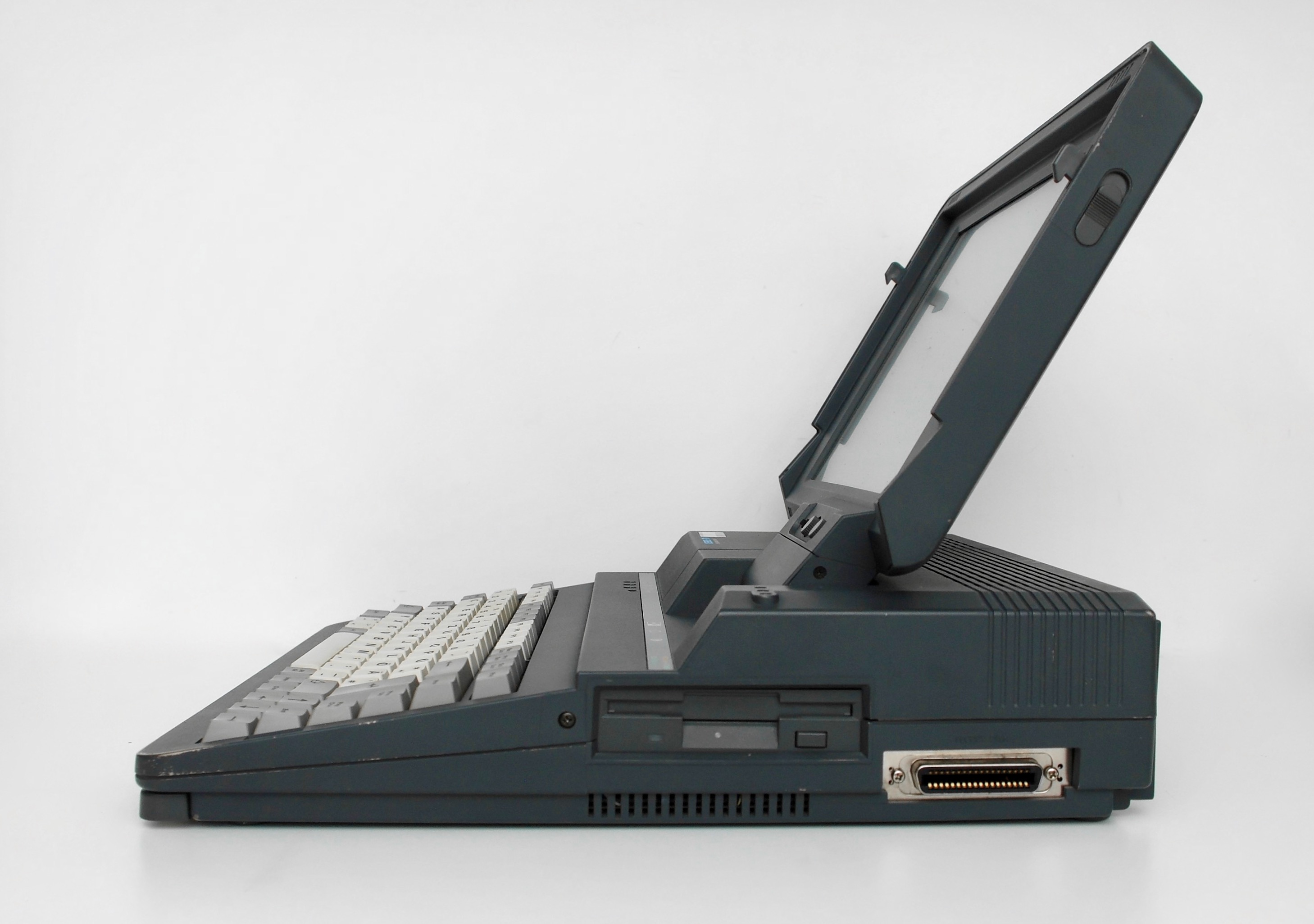 Amstrad ALT-386SX - Old Crap Vintage Computing