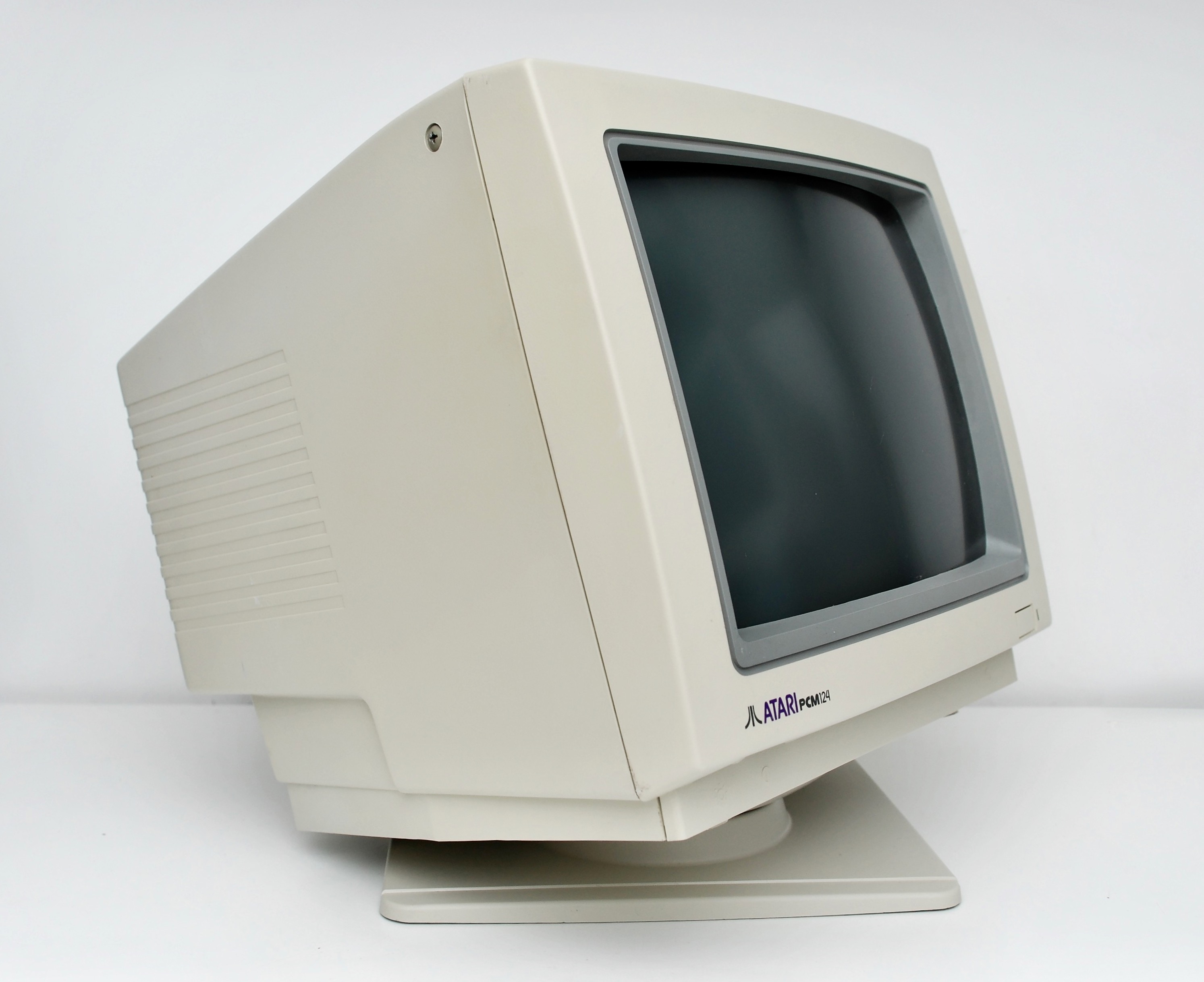 Atari PCM124 Monitor - Old Crap Vintage Computing