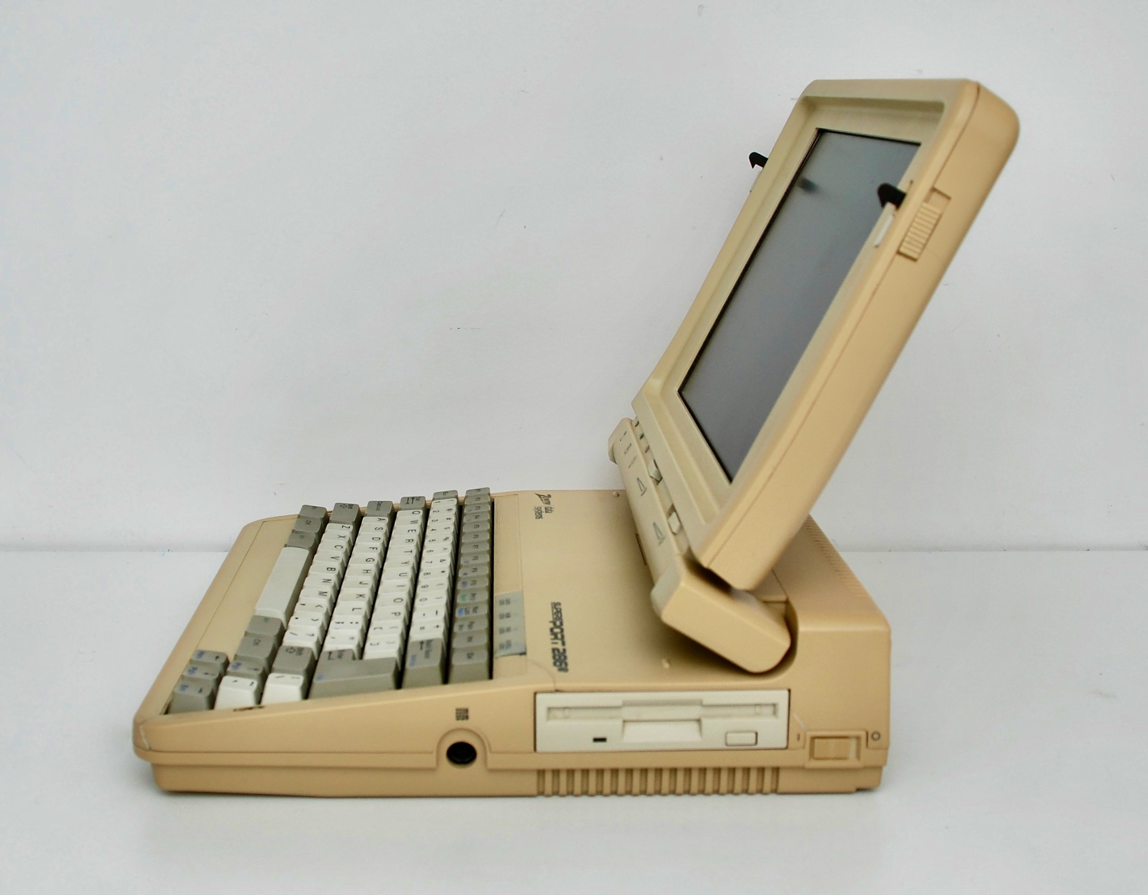 Zenith SuperSport 286e - Old Crap Vintage Computing