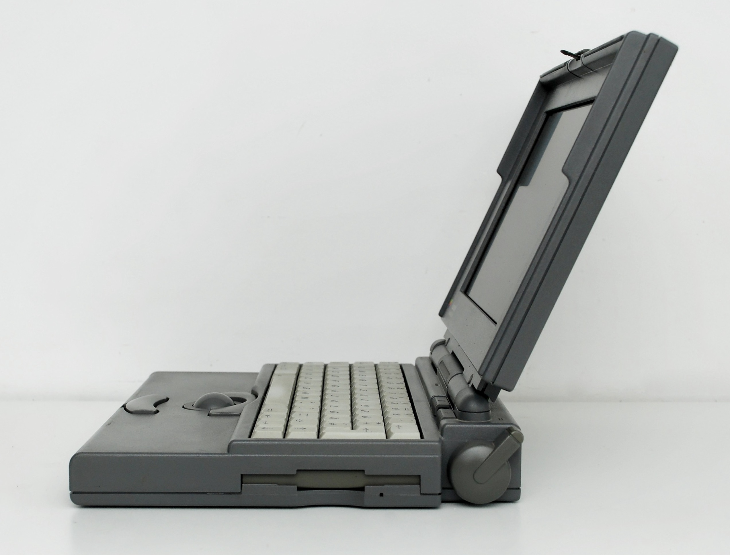 Apple Macintosh Powerbook 180 - Old Crap Vintage Computing