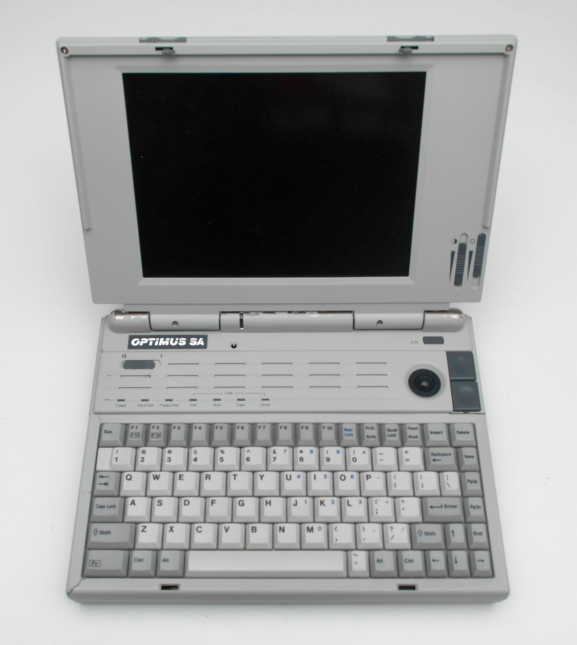Optimus NBD486 Laptop - Old Crap Vintage Computing