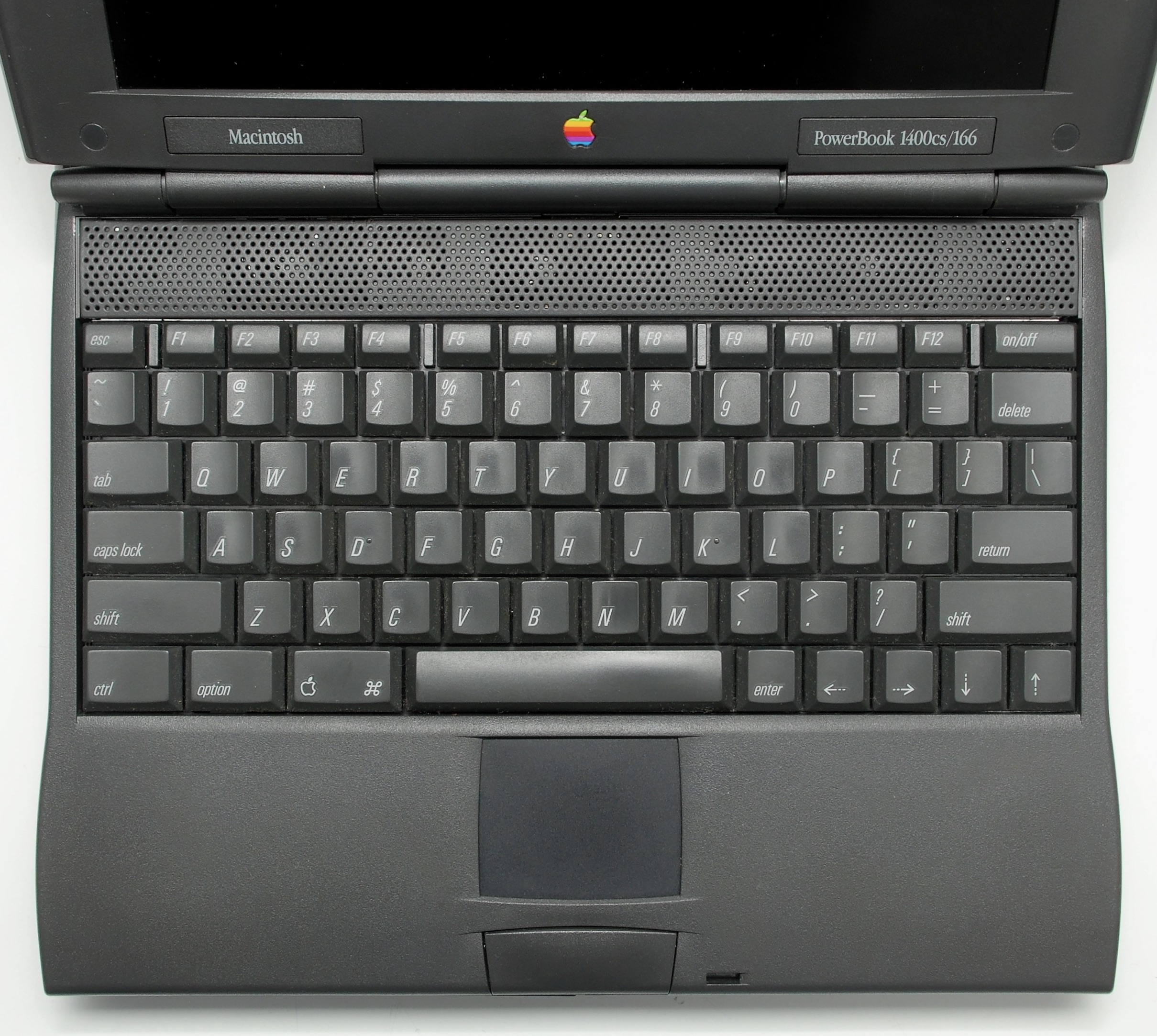 Apple Macintosh Powerbook 1400cs/166 - Old Crap Vintage Computing