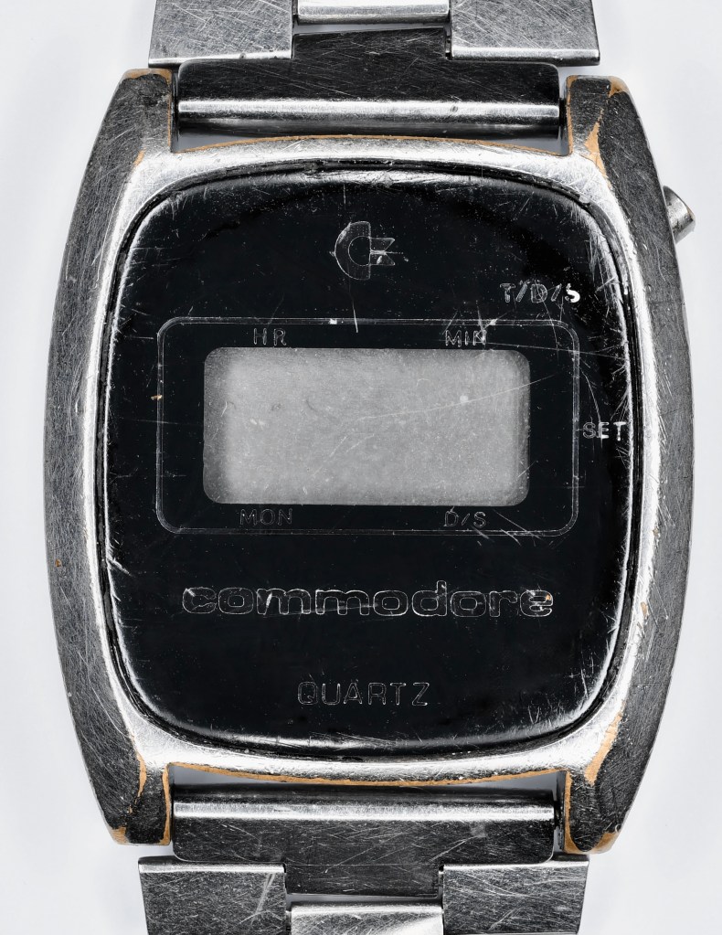 Model A - Commodore LCD Watch - Men's, Round - Old Crap Vintage Computing