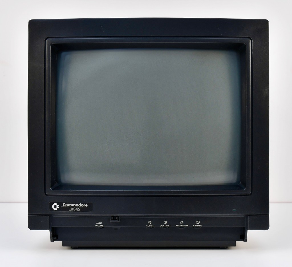 Commodore 1084S-D2 - Old Crap Vintage Computing