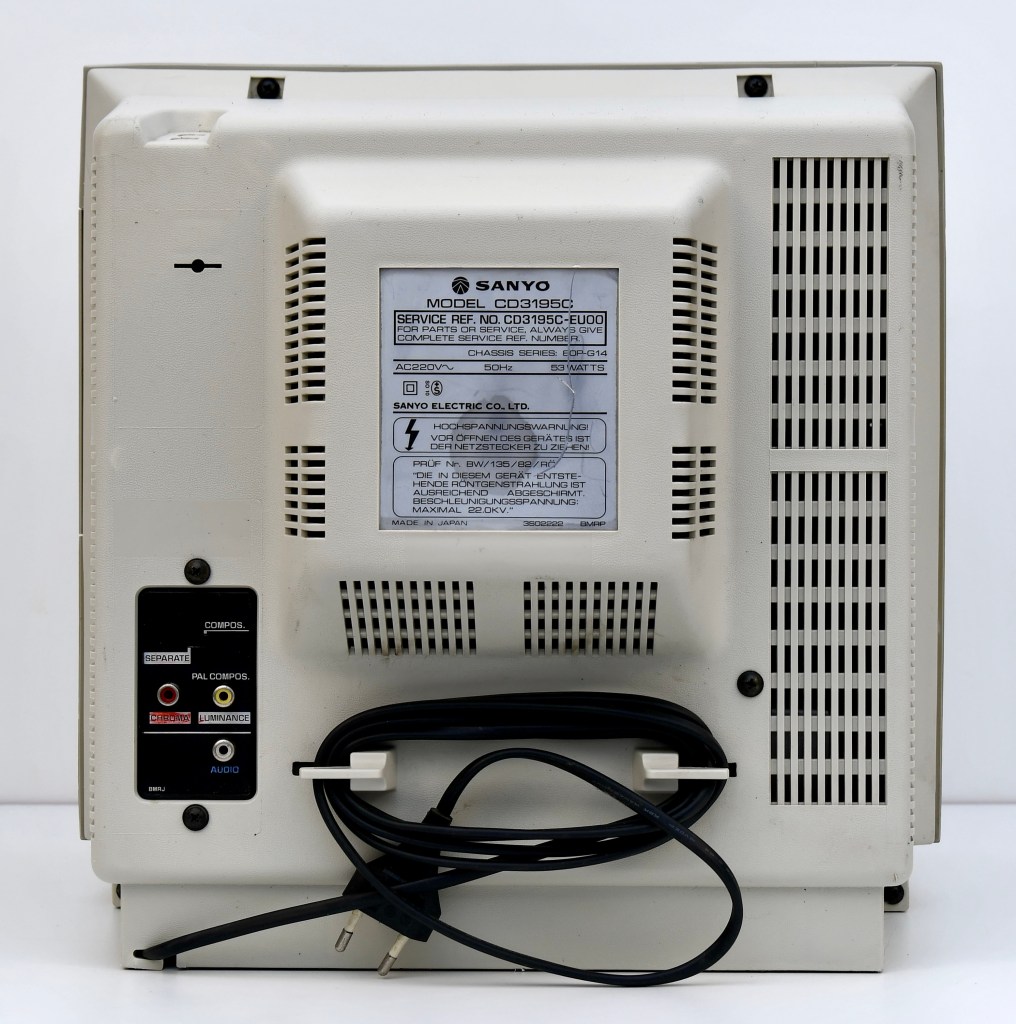 Sanyo CD3195C Monitor - Old Crap Vintage Computing