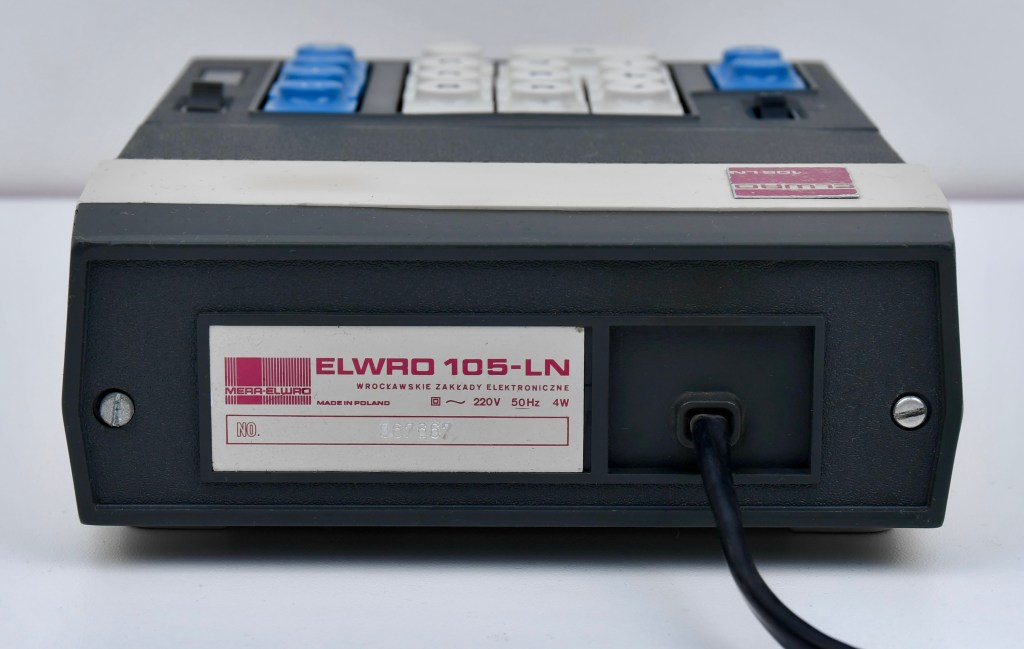 Elwro 105-LN Calculator - Old Crap Vintage Computing